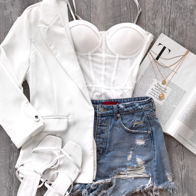 What To Wear On A First Date | Priceless – Shop Priceless