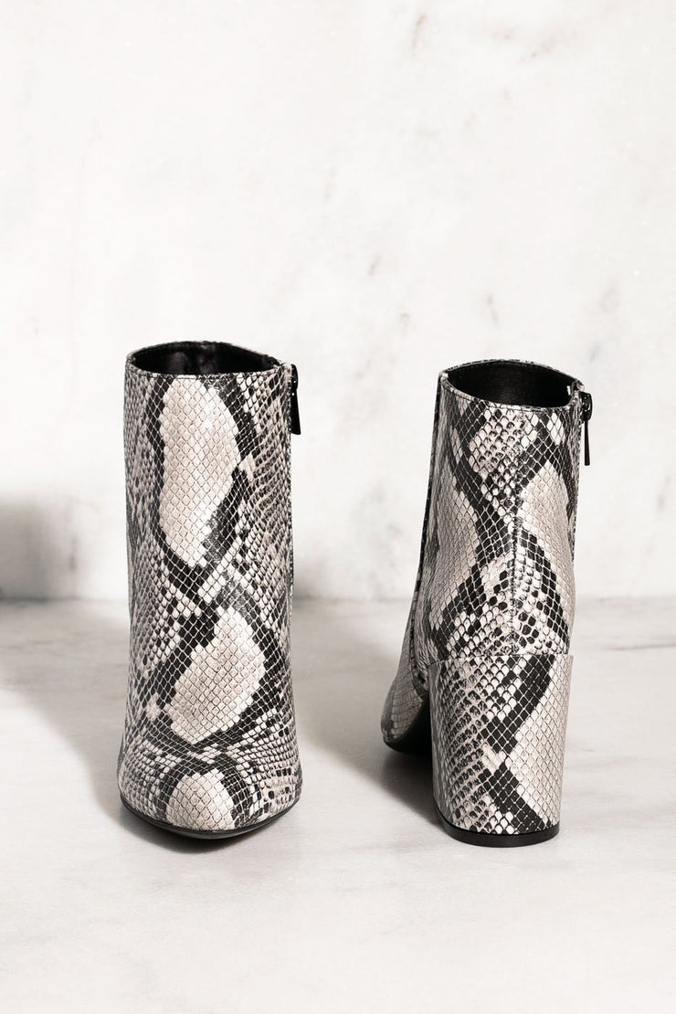 Shoes – Page 3 – Shop Priceless